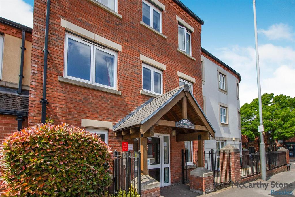 Hartwell Court, Church Street... 1 bed apartment for sale - £150,000