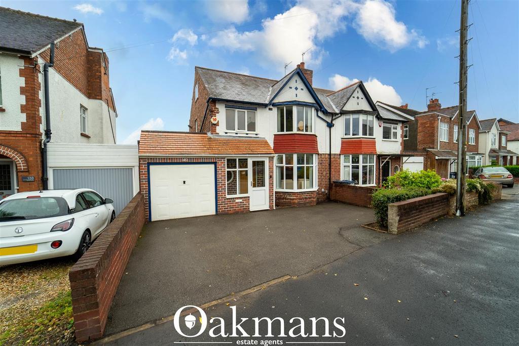Tennal Road, Birmingham, B32 3 bed house - £465,000