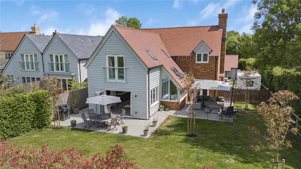 Chinnor Road, Thame OX9 4 bed detached house for sale - £1,250,000