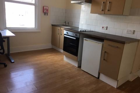 Bedsits To Rent In England | OnTheMarket