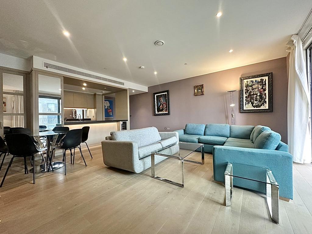 Legacy Building, London SW11 2 bed flat - £4,000 pcm (£923 pw)