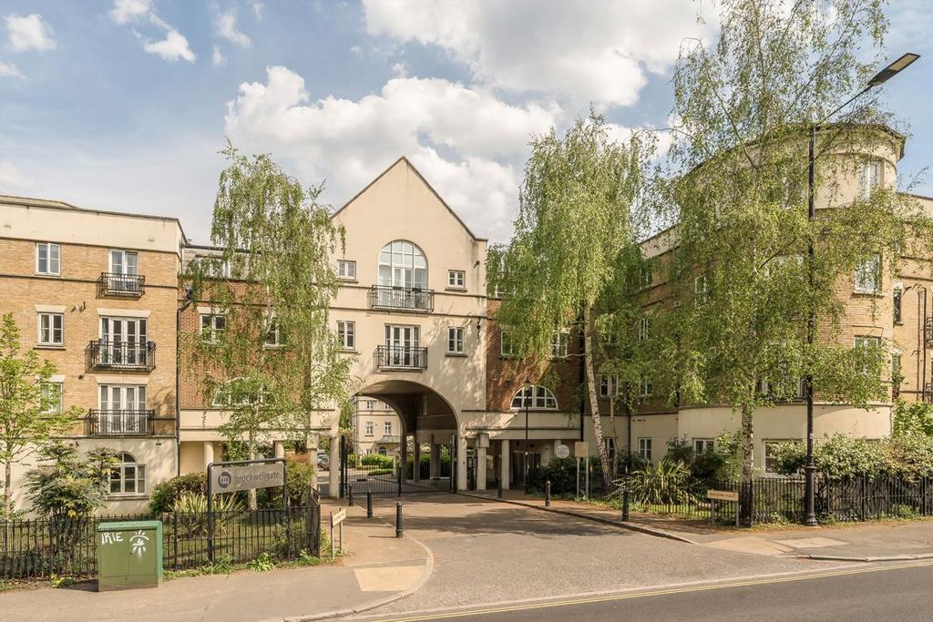 Herbert Mews, London SW2 3 bed flat - £550,000