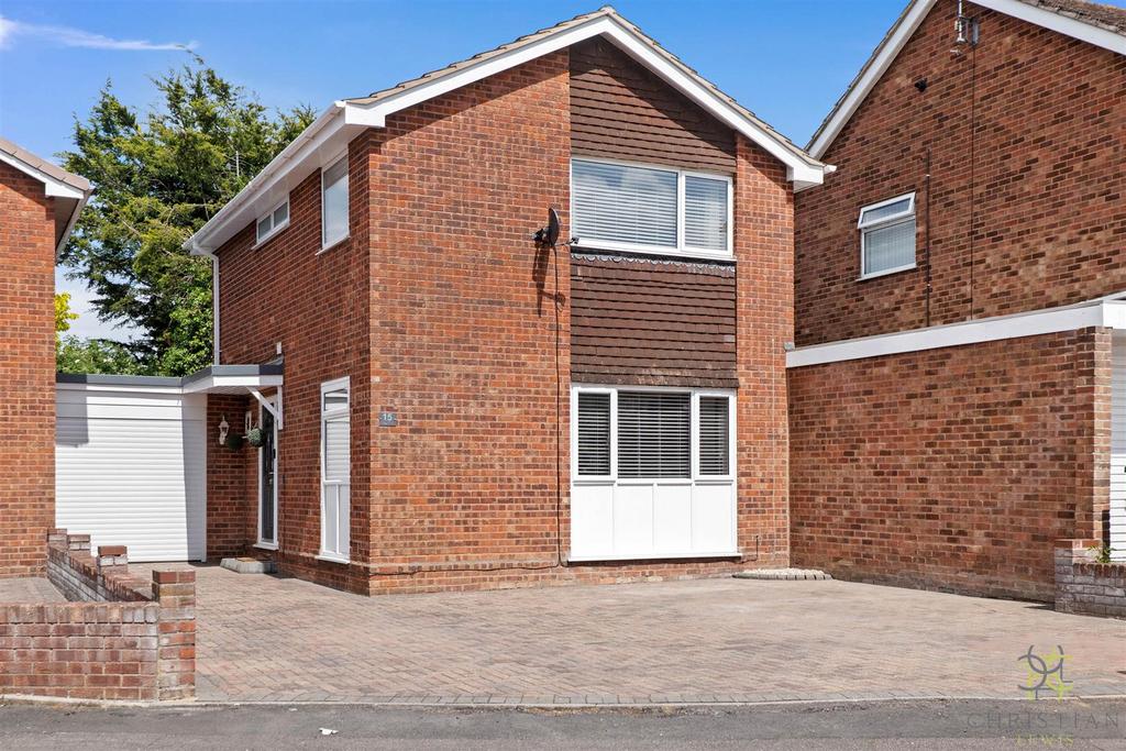 Digby Road, Evesham WR11 4 bed detached house for sale - £350,000