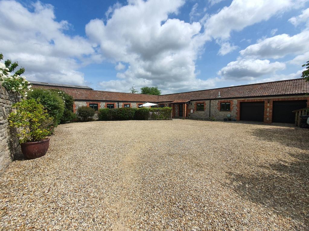 Higher Farm, Limington, Yeovil... 4 bed bungalow - £600,000