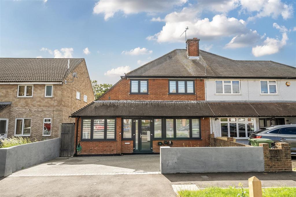 Cedar Avenue, Ruislip HA4 3 bed semi-detached house - £700,000