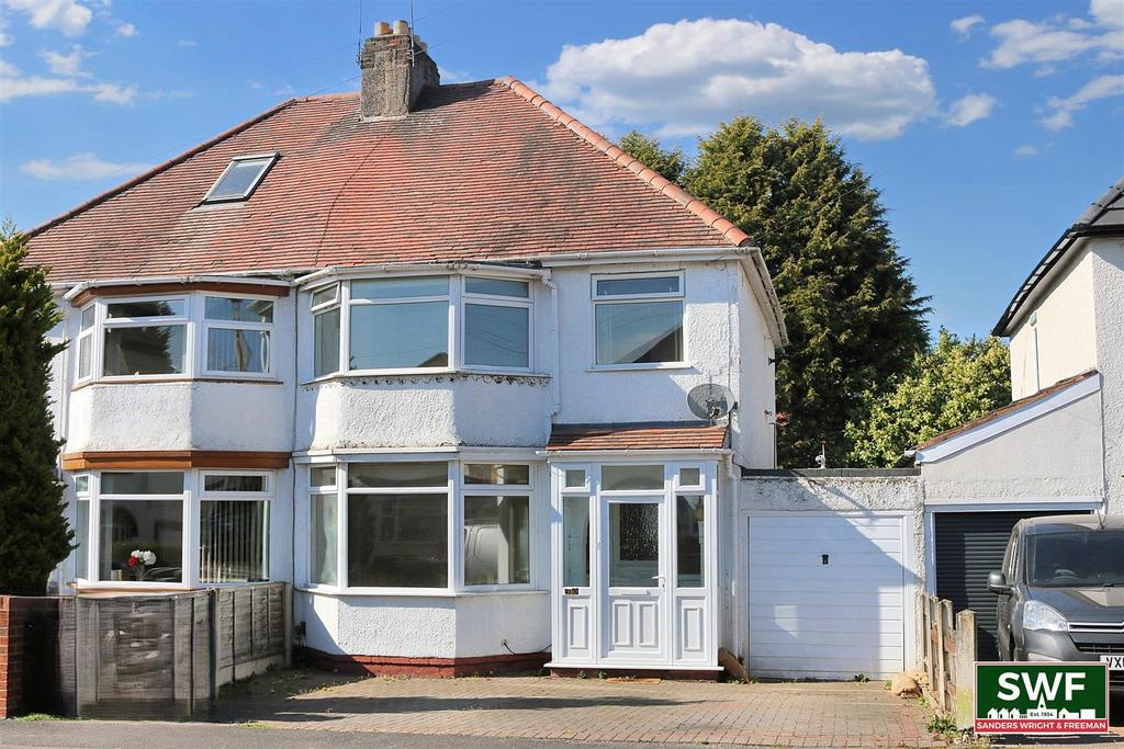 Capstone Avenue, Oxley 3 bed semi-detached house for sale - £220,000