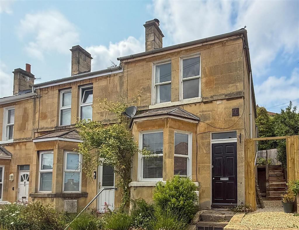 Hanover Terrace, Bath BA1 2 bed house - £1,650 pcm (£381 pw)