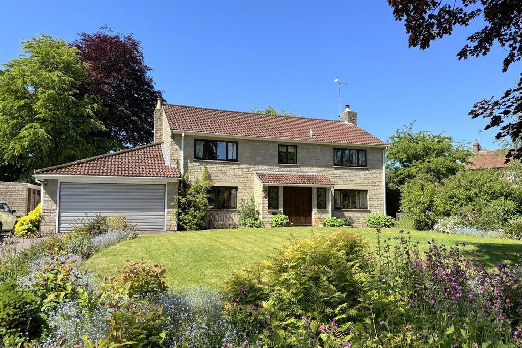 Pear Tree Lane Penselwood 4 bed detached house for sale - £700,000