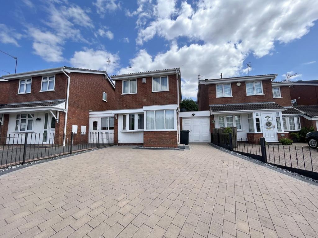 Ullswater Rise, Brierley Hill DY5 2 bed link detached house for sale ...