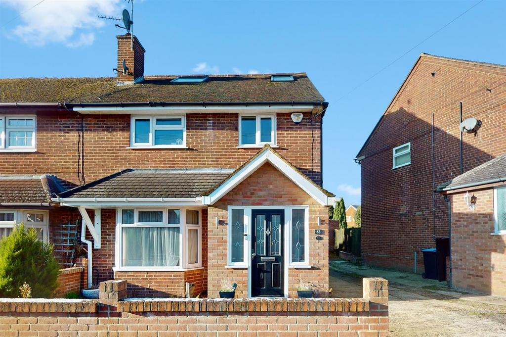 New Park Drive, Hemel Hempstead 4 bed semi-detached house for sale - £ ...