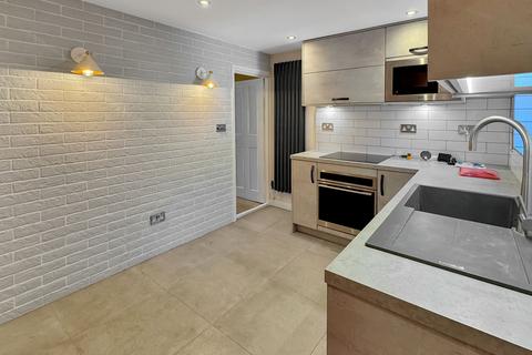 Cottages To Rent In England | OnTheMarket