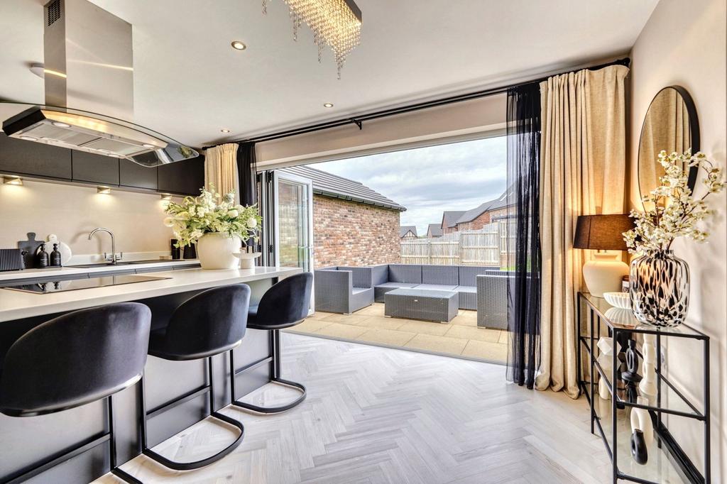 Nightingale Row, Workington CA14 4 bed detached house for sale - £375,000