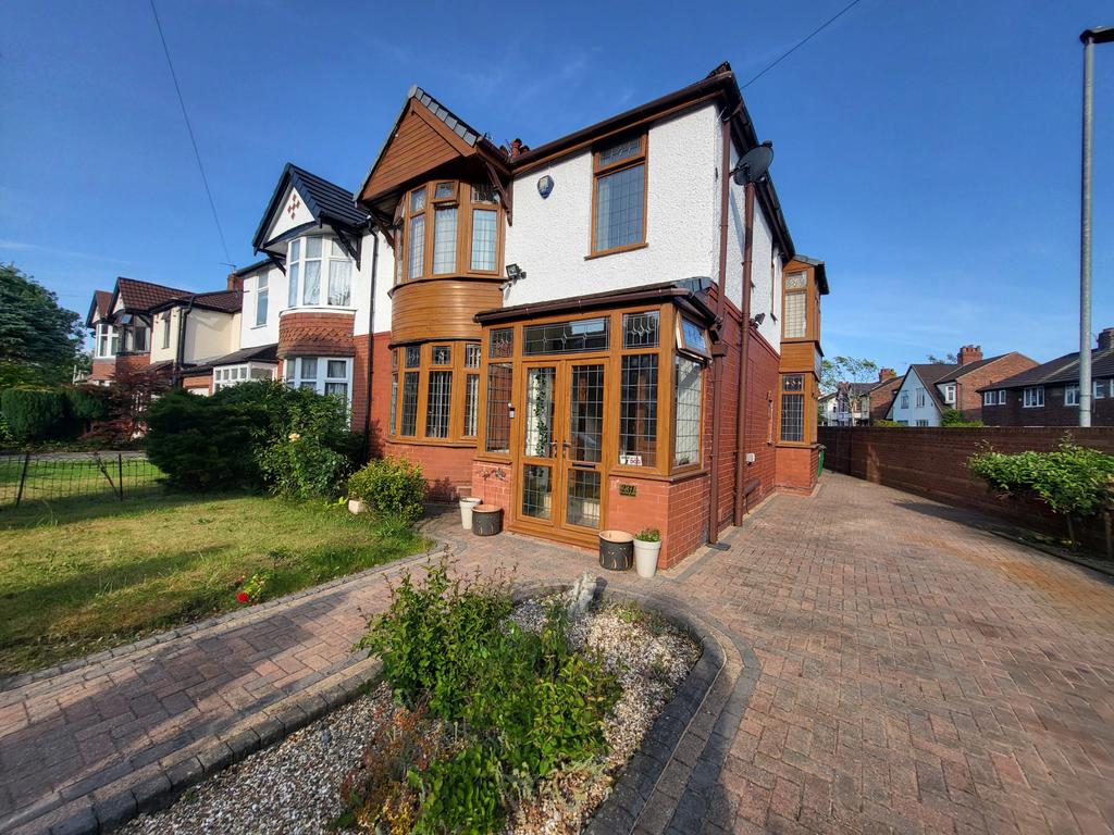 Ryebank Road, Chorlton, Manchester.... 4 bed semi-detached house - £ ...