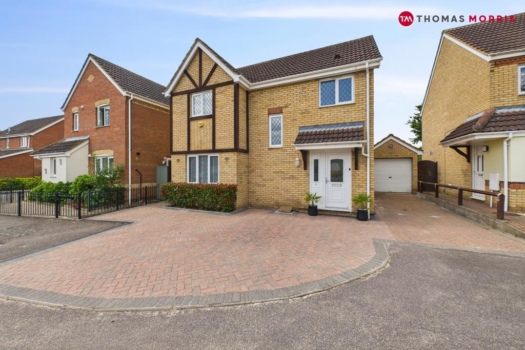 Berkeley Close, Bedfordshire SG18 3 bed detached house for sale - £450,000