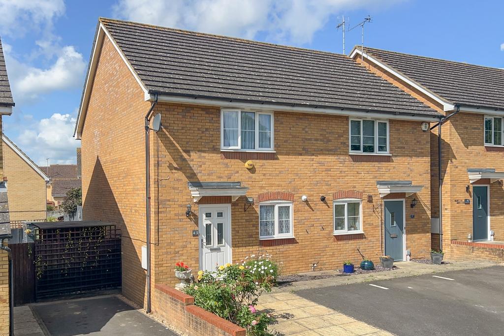 Goodman Drive, Leighton Buzzard, LU7 2 bed semi-detached house for sale ...