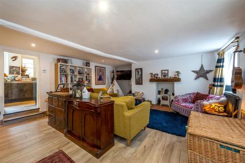 Houses for sale in Hadleigh, Suffolk | OnTheMarket