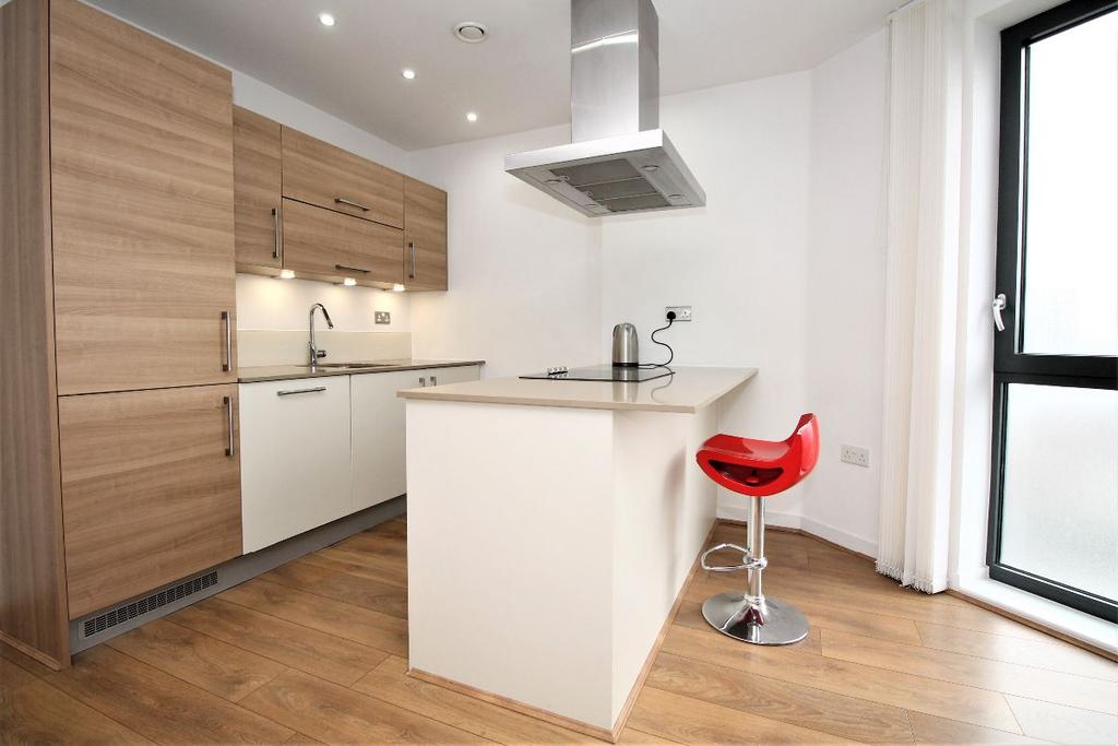 Lime Quay Apartments, Bromley-by-Bow, E3 2 bed apartment - £2,400 pcm (£554 pw)