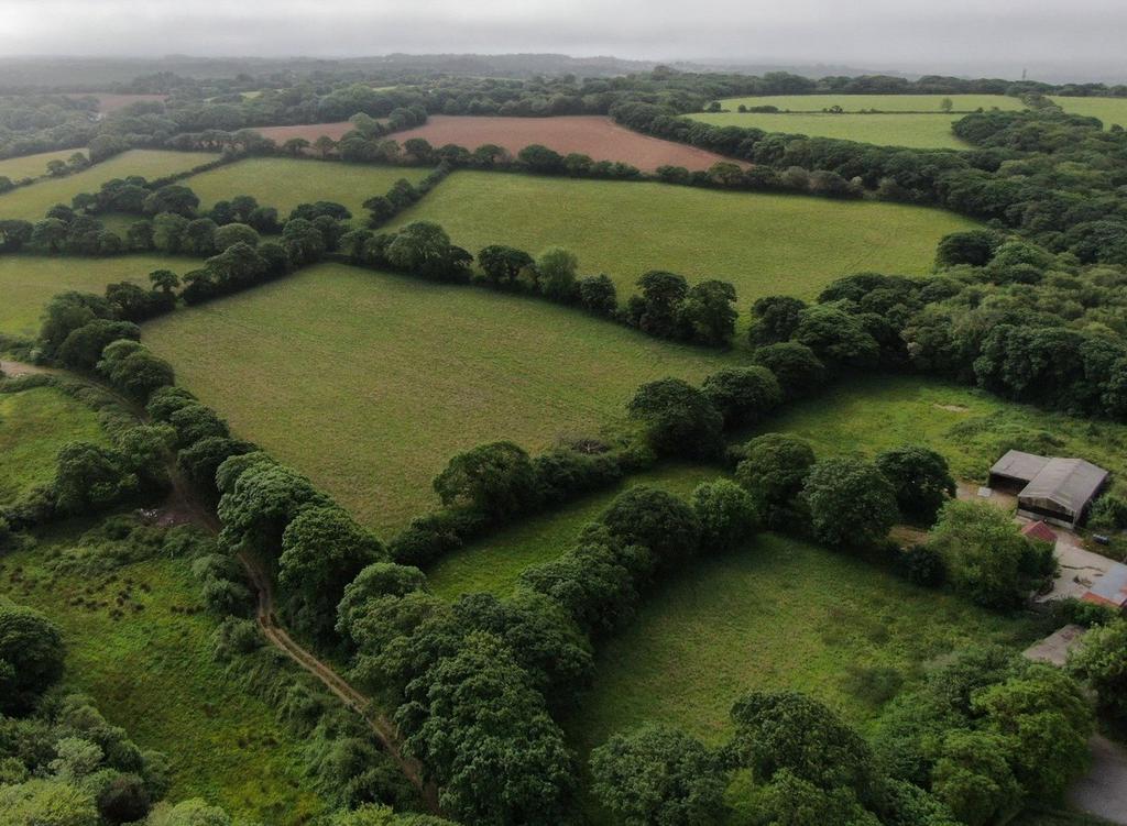 Hugus Farm, Truro, TR3 Land - £100 pcm (£23 pw)