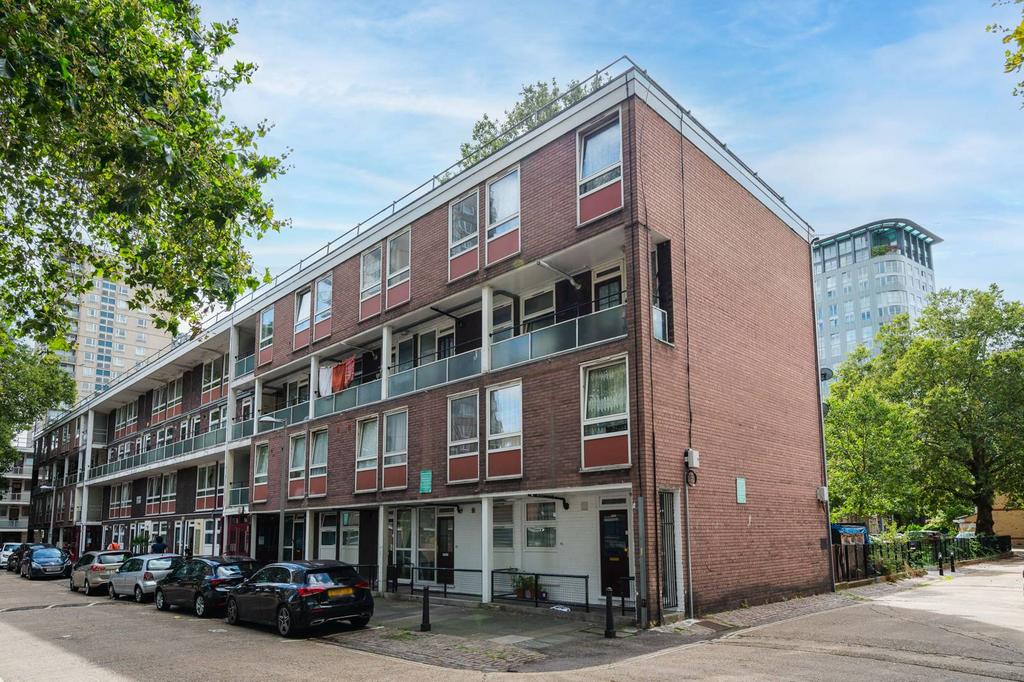 Munster Square, Euston, London, NW1 3 bed maisonette - £3,467 pcm (£800 pw)