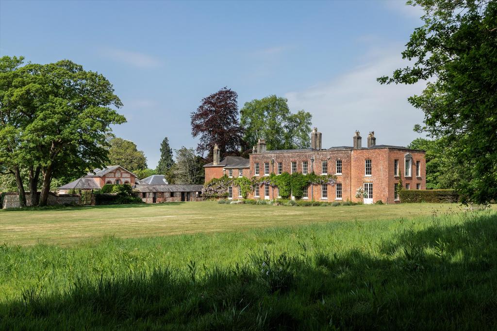 Owslebury, Winchester, Hampshire, SO21 5 bed detached house for sale ...