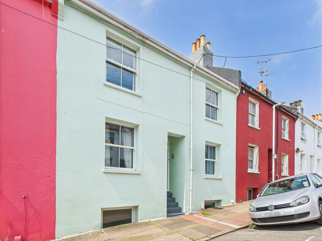 Grove Street, Brighton, BN2 9NY 5 bed terraced house - £675,000