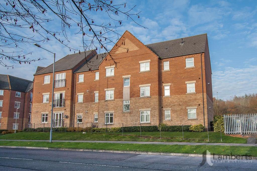 Sycamore House, Alder Carr Close... 2 bed apartment - £925 pcm (£213 pw)