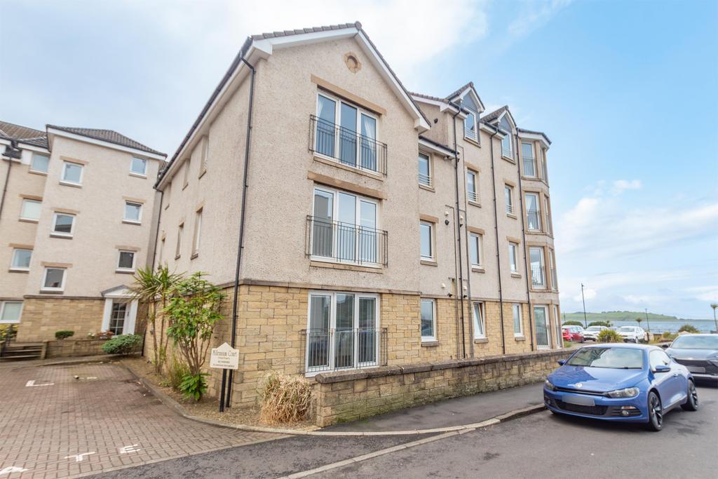 Millennium Court, Largs KA30 2 bed flat for sale - £170,000