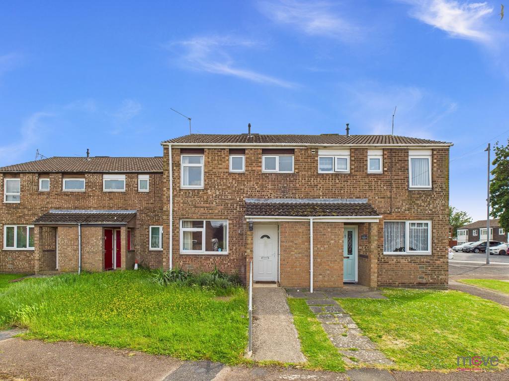 Chalford Drive, Worcester WR4 3 bed terraced house - £180,000