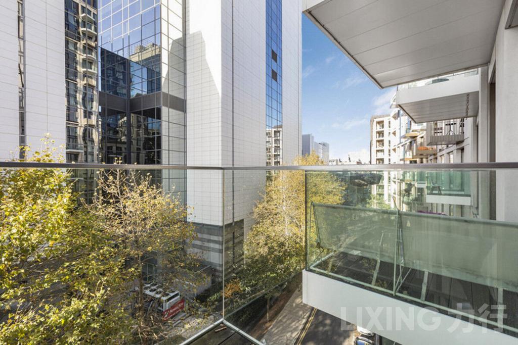 Vaughan Way, Wapping, E1W 2AG 1 bed apartment - £2,800 pcm (£646 pw)