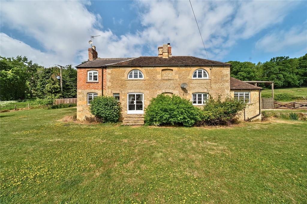 Broad Campden, Chipping Campden, GL55 4 bed detached house - £2,995 pcm ...