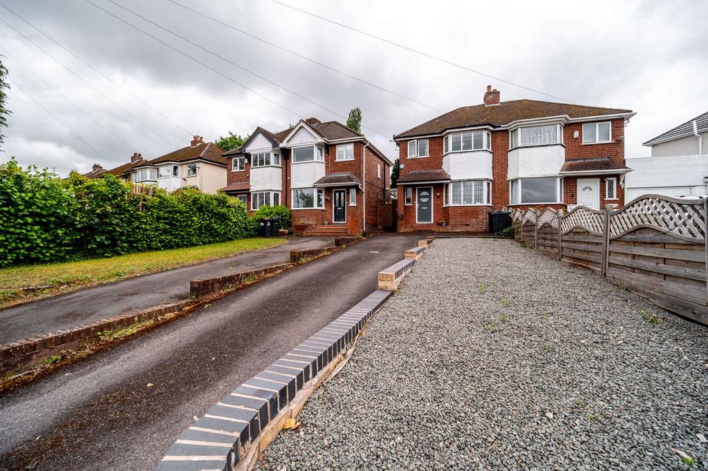 Clarence Road, Sutton Coldfield B74 3 bed semi-detached house for sale - £395,000