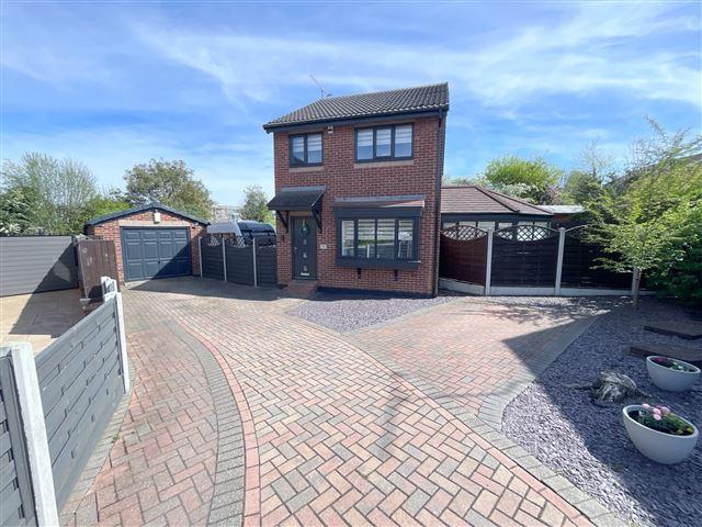 Elcroft Gardens, Beighton, Sheffield... 3 bed detached house for sale ...