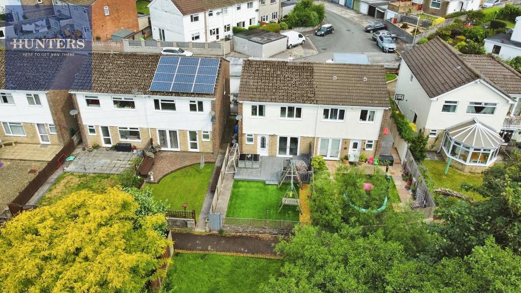 Maes Yr Afon, Pontyclun 3 bed semi-detached house - £310,000