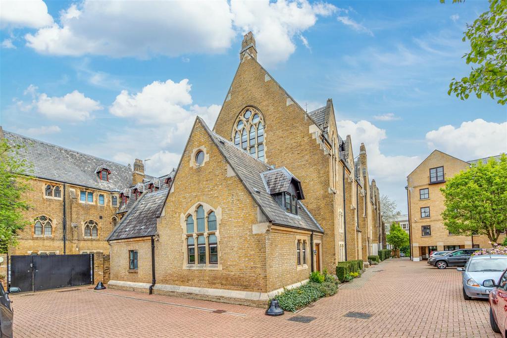 Wordsworth Place, Gospel Oak NW5 2 bed flat for sale - £665,000