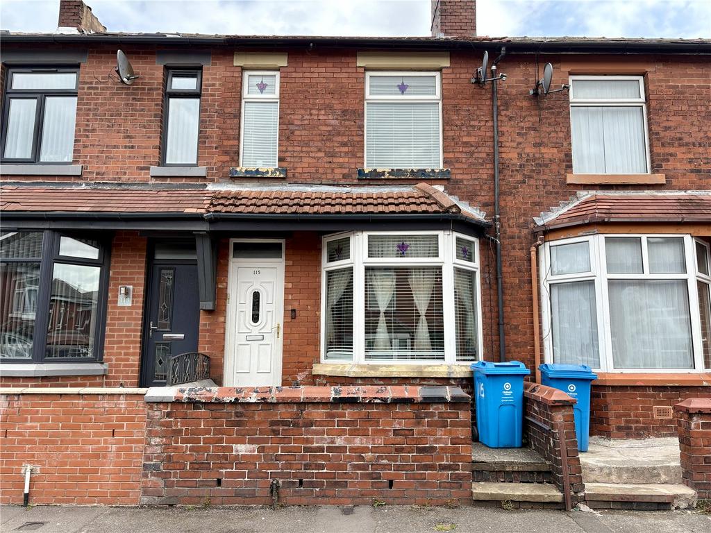 Eric Street, Clarksfield, Oldham, OL4 3 bed terraced house for sale - £190,000