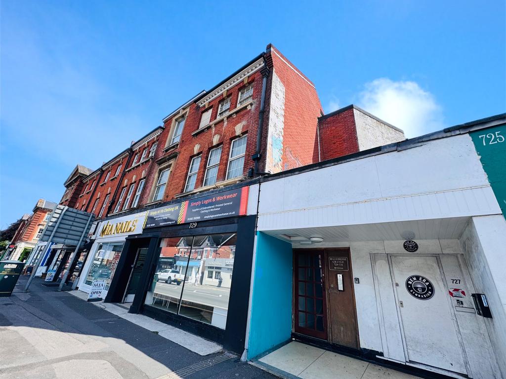 Christchurch Road, Bournemouth BH7 1 bed flat - £850 pcm (£196 pw)