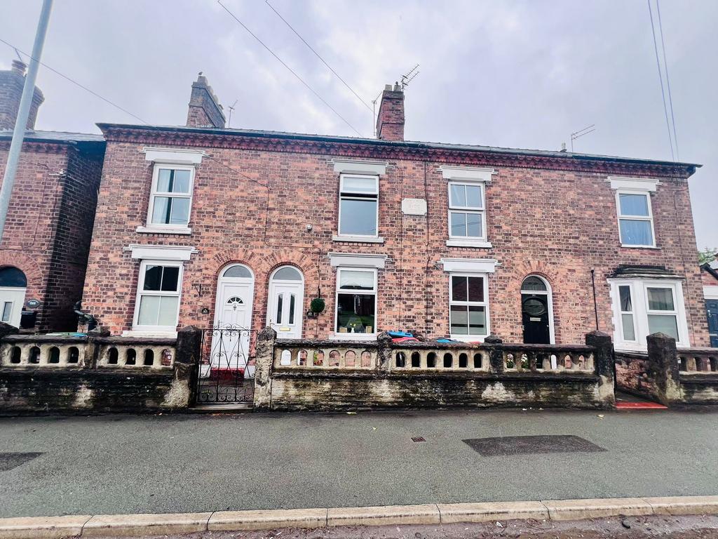 Runcorn Road Barnton, Northwich 2 bed terraced house for sale - £165,000