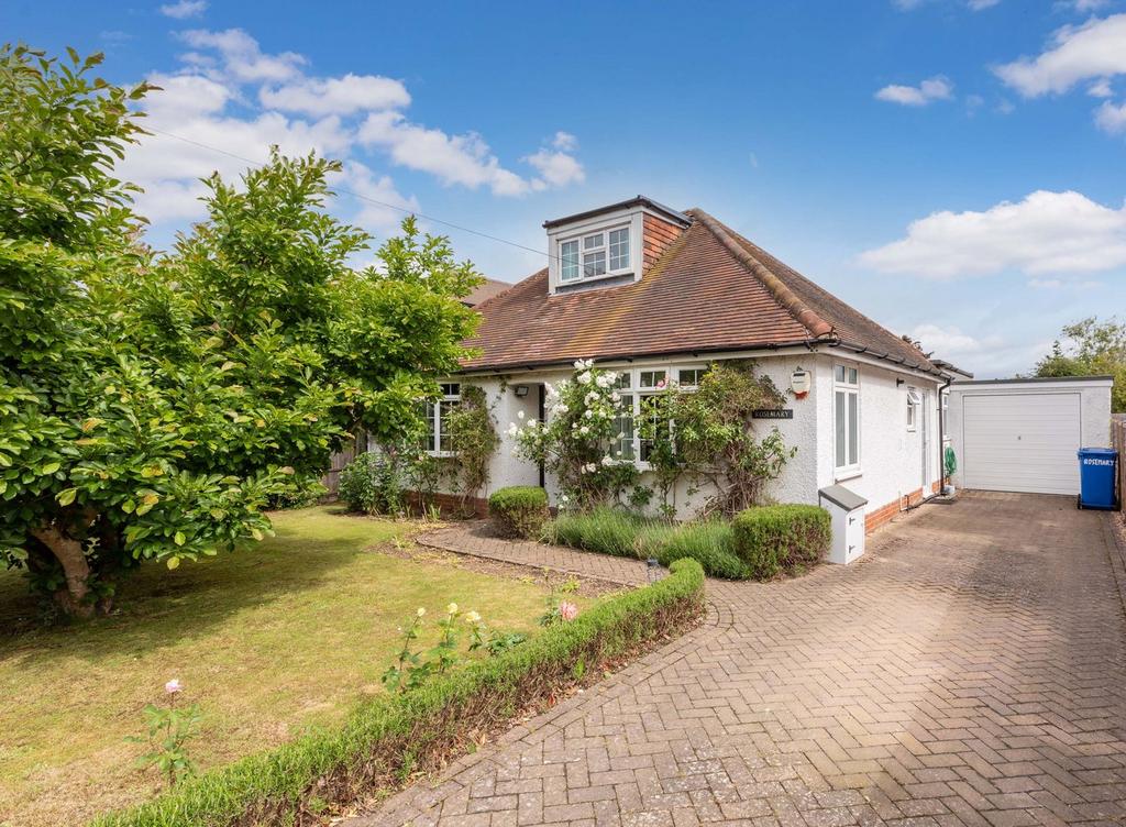Stroud Farm Road, Maidenhead SL6 4 bed detached house for sale - £750,000