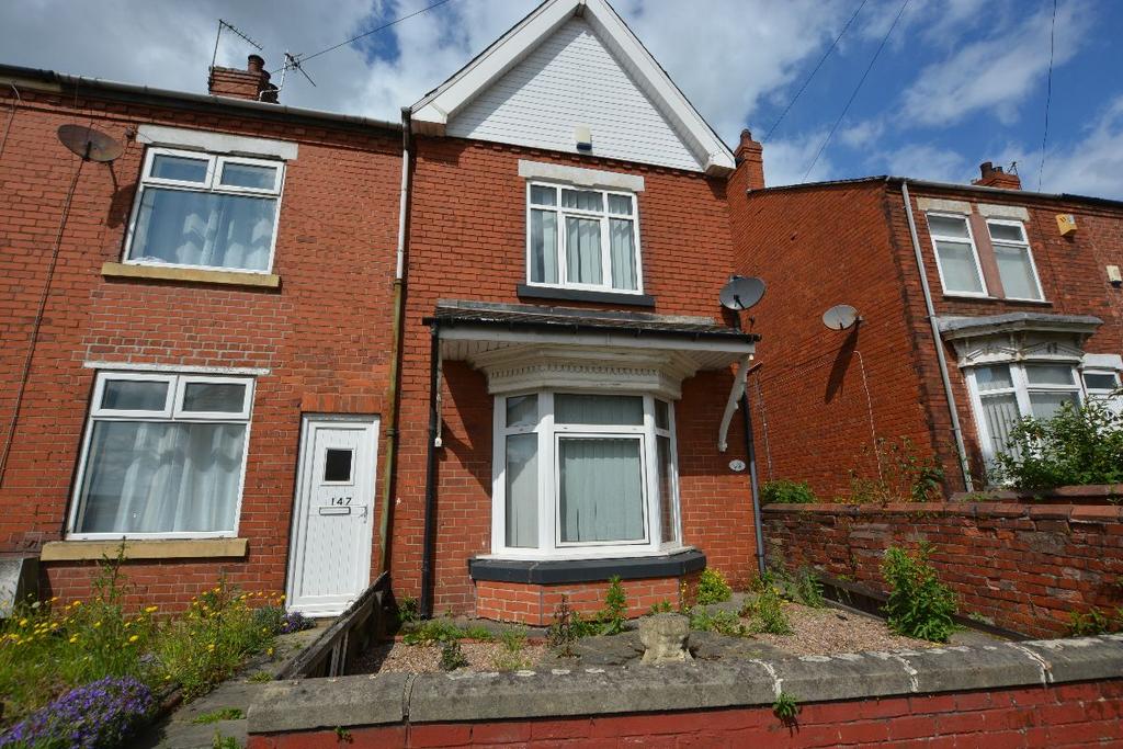 Carlton Road, Worksop 2 bed semi-detached house - £675 pcm (£156 pw)