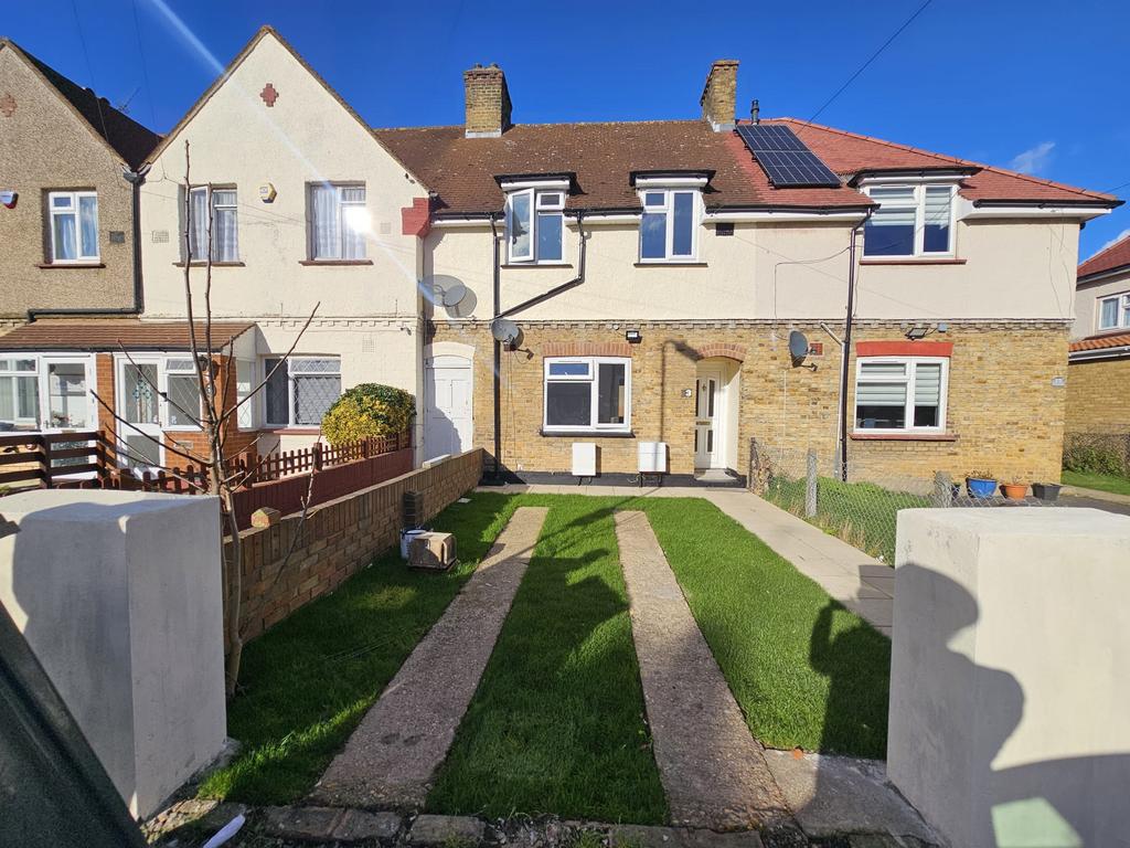 East Avenue, Southall, Greater... 3 bed terraced house for sale - £559,000