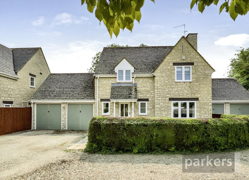 Littlebrook Meadow... 4 bed detached house - £750,000