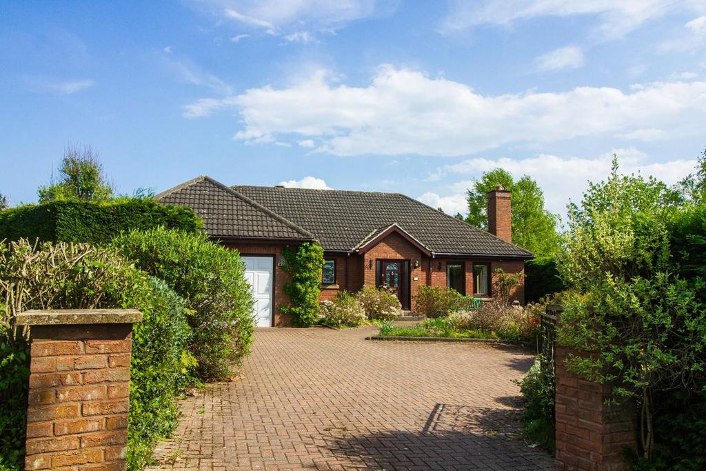 The Orchard, Hepscott, Morpeth 3 bed detached bungalow for sale - £595,000