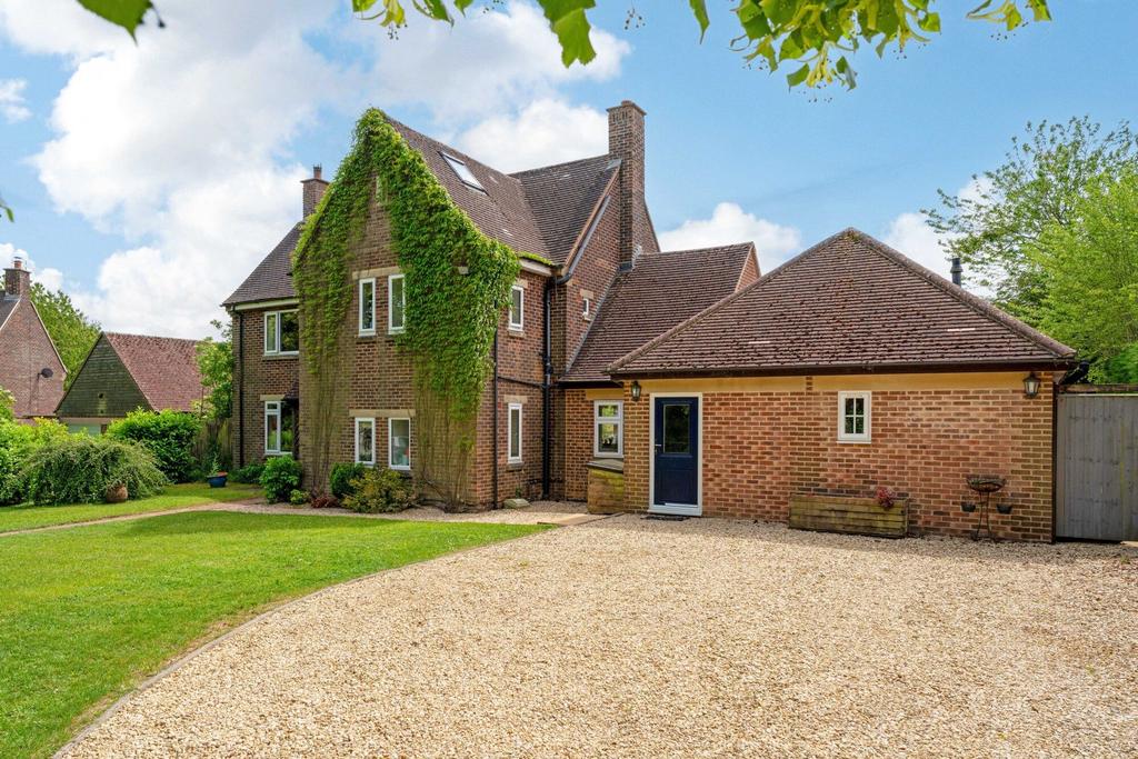 Smith Barry Circus, Upper Rissington... 5 bed detached house for sale ...