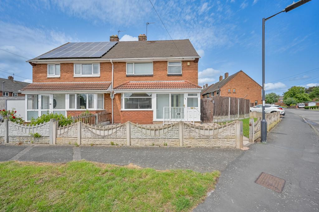 Tintern Crescent, Bloxwich WS3 3 bed semi-detached house for sale - £ ...
