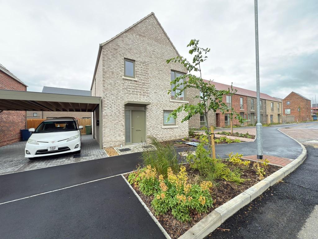 Grey Way, Cambridge CB5 3 bed detached house to rent - £2,250 pcm (£519 pw)
