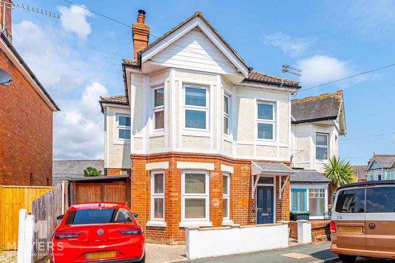 Station Road, Christchurch, BH23 4 bed semi-detached house for sale - £ ...