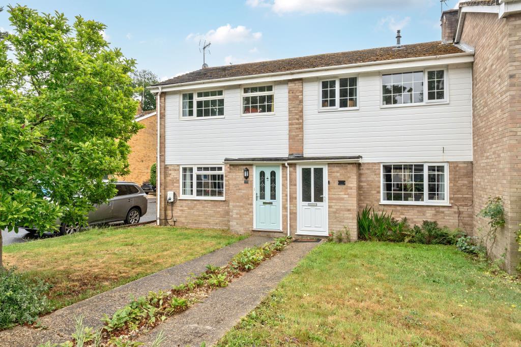 Tadley, Berkshire, RG26 2 bed terraced house for sale - £340,000
