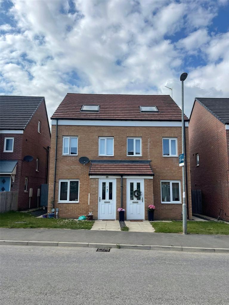 Pine Valley Way, Ashington, NE63 3 bed semi-detached house - £900 pcm ...