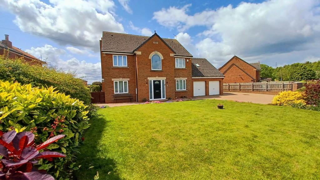 The Paddock, Toronto, Bishop... 6 bed detached house - £400,000