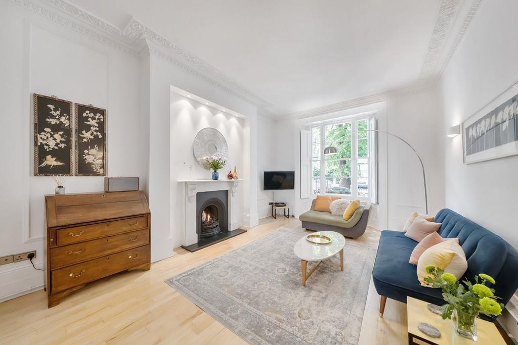 Inverness Terrace, London, W2 3 bed flat for sale - £1,350,000